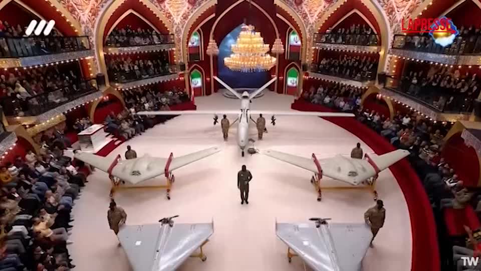 Iran, tv di Stato mostra droni Shahed per minacciare Israele