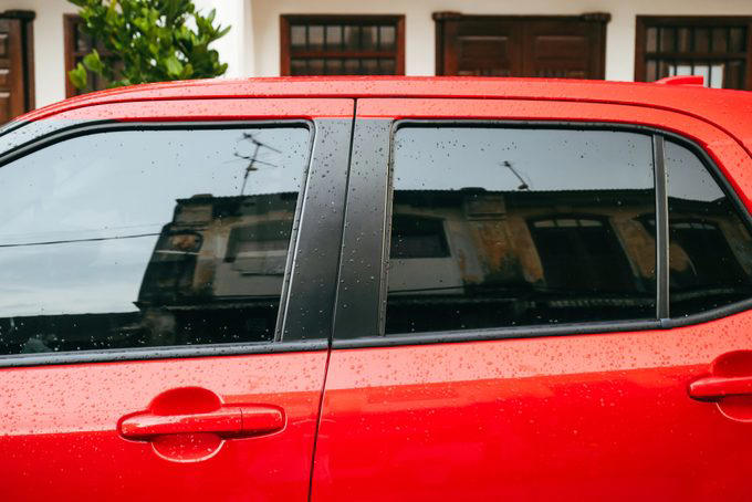 8 security weak spots that car jackers exploit