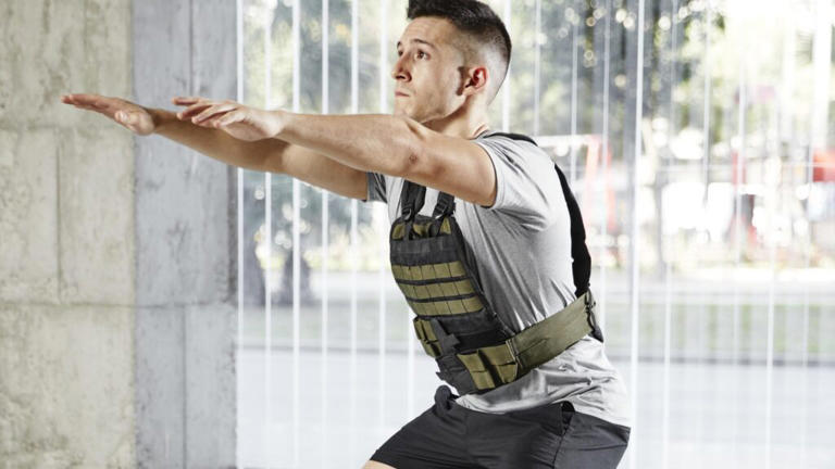 Here’s how to use weighted vest training for maximum strength and fat loss