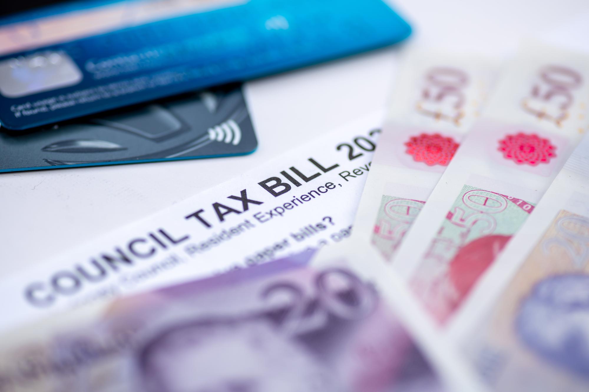 Luton taxpayers face 5% increase in council slice of the bill