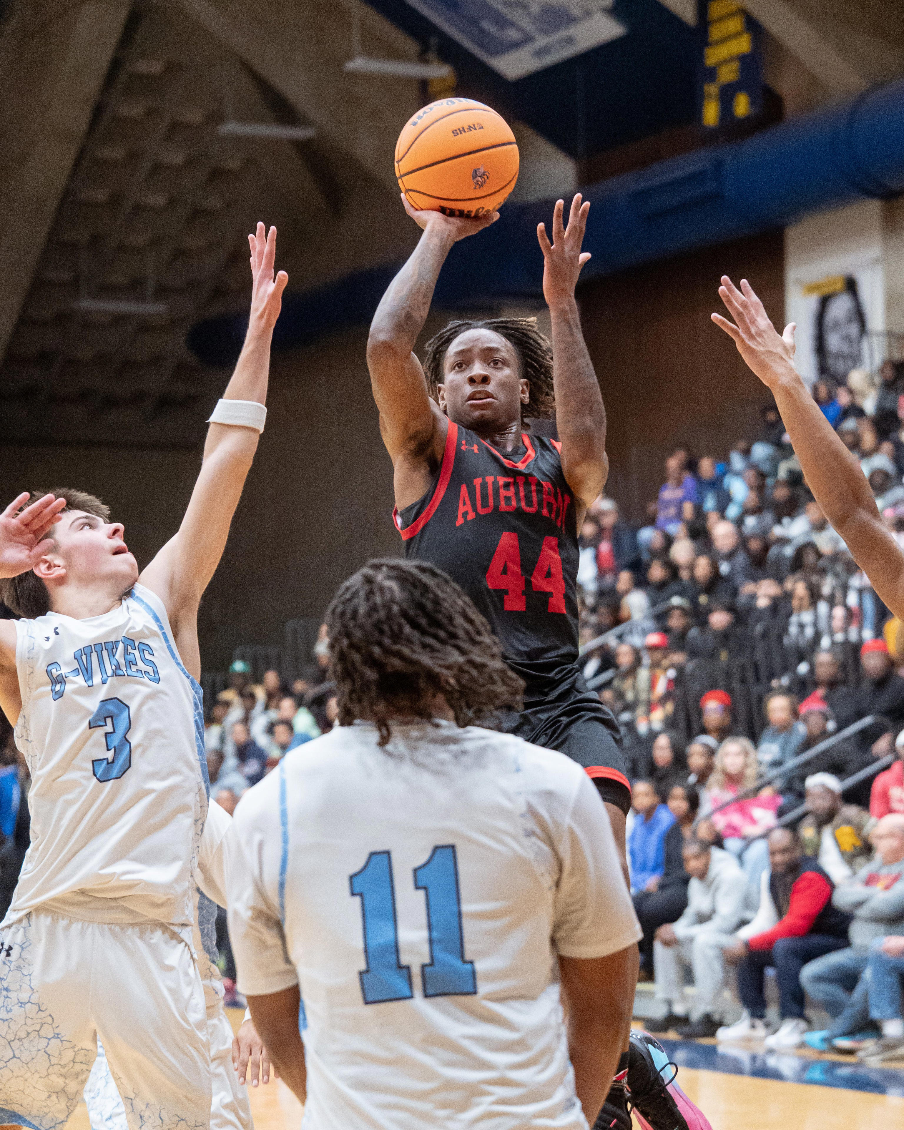High school basketball games in Rockford area being postponed Friday