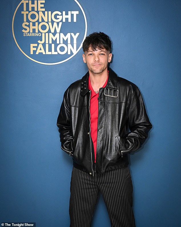 Louis Tomlinson says it's 'intimidating' going solo after being in a ...