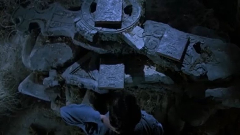Evil Dead theory - Every Necronomicon movie takes place in the same ...