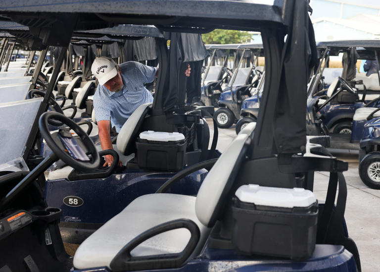 5 public golf courses on the Treasure Coast with good prices, levels