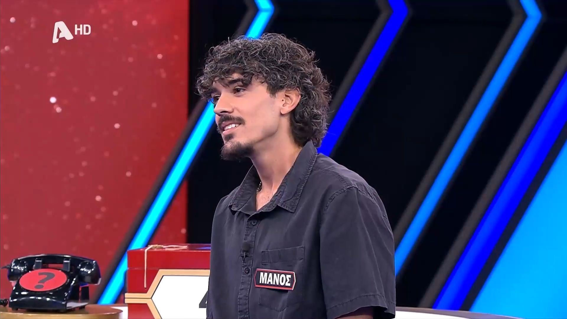 «Τυχερή» επέτειος για τον Μάνο: «Διαλέγω το 16, είναι η ημερομηνία που ...