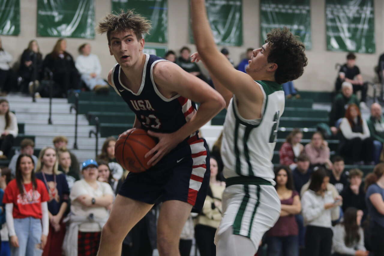 USA's Jacobs, Laker's Carriveau lead Tribune Boys Standouts from Jan. 17