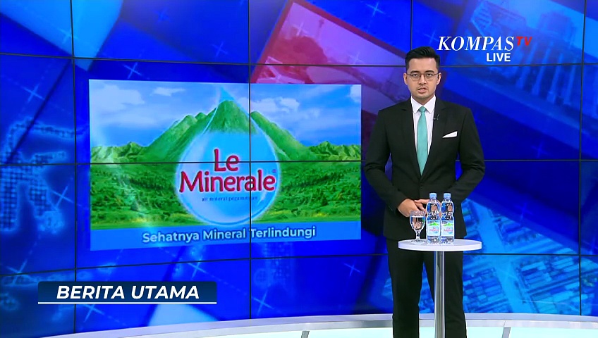 CCTV Rekam Detik-Detik Pohon Tumbang Menimpa SPBU, 3 Pengendara Motor ...