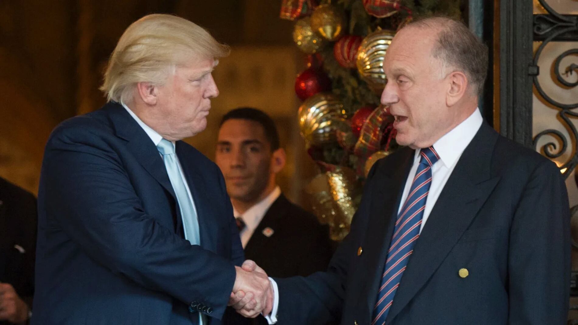 Ronald Lauder, el multimillonario de los cosméticos que estaría detrás ...