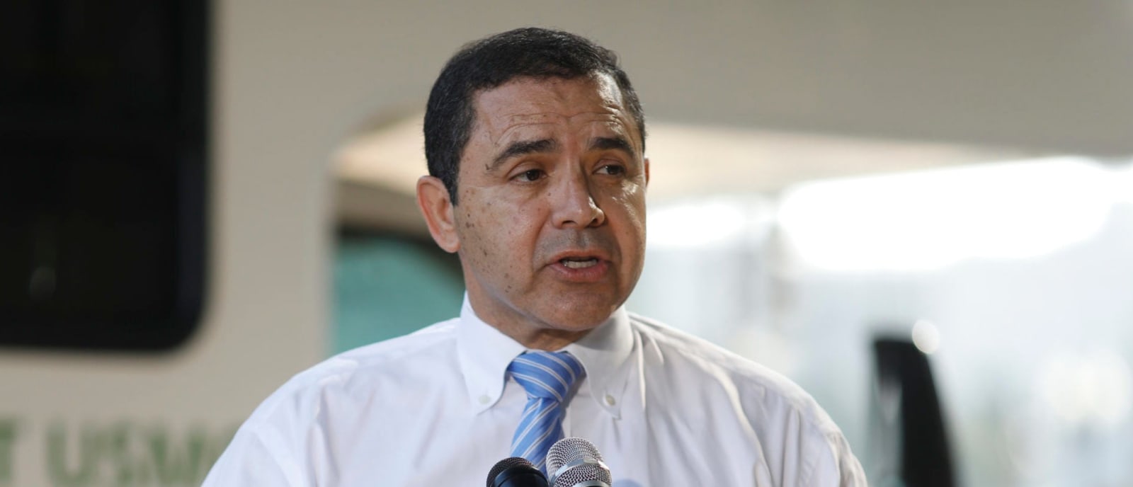 Seven Democrats defy party to fund ICE