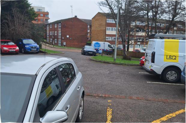 Elderly residents 'kept in the dark' as Sidcup homes left without water ...