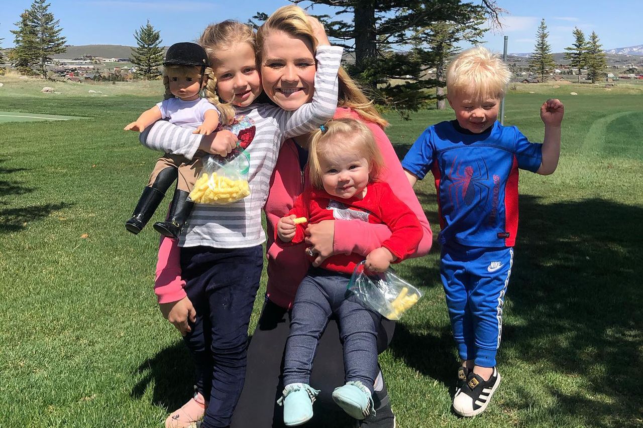 What to know about Elizabeth Smart's 3 kids, Chloe, James and Olivia