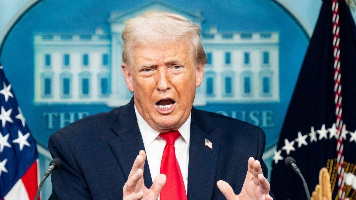 Donald Trump comes clean about heavy bruise on his left hand as health ...