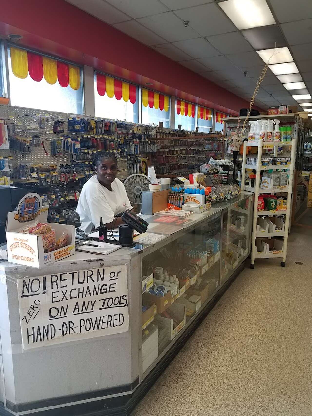 As winter storm approaches, these 10 local Houston hardware shops ready ...