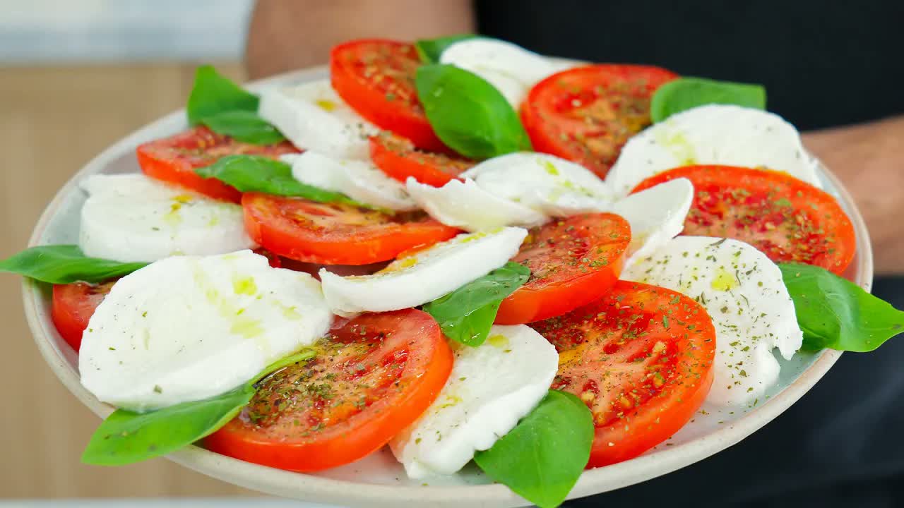 This isn’t a restaurant trick – the traditional Caprese salad from Capri
