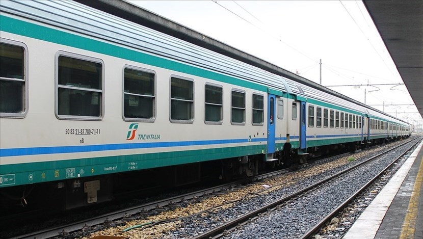 Lavori di rinnovo dei binari sulla linea Firenze–Pontassieve–Borgo ...