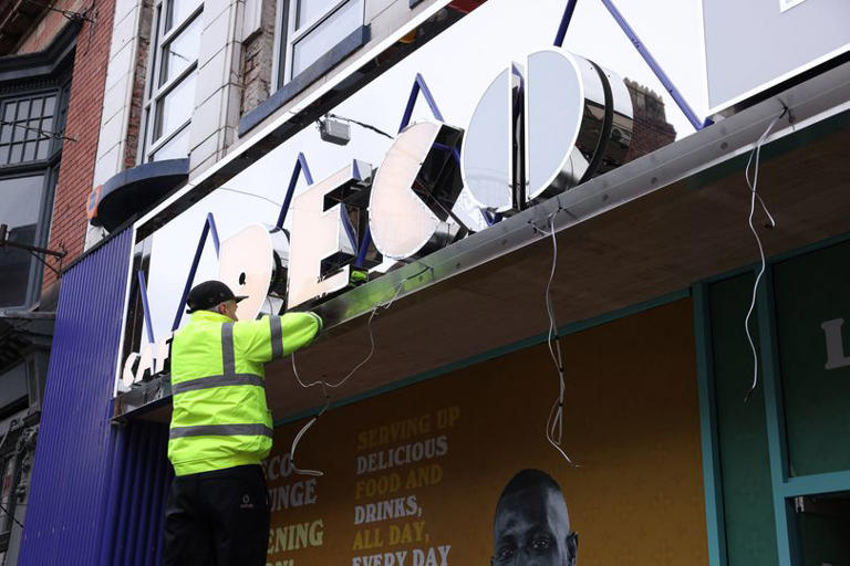 Historic building 'will be beautiful again' after art deco windows ...