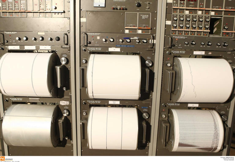 Γ. Παπαδόπουλος για Σκιάθο: «Οι προηγούμενοι ήταν προσεισμοί ...