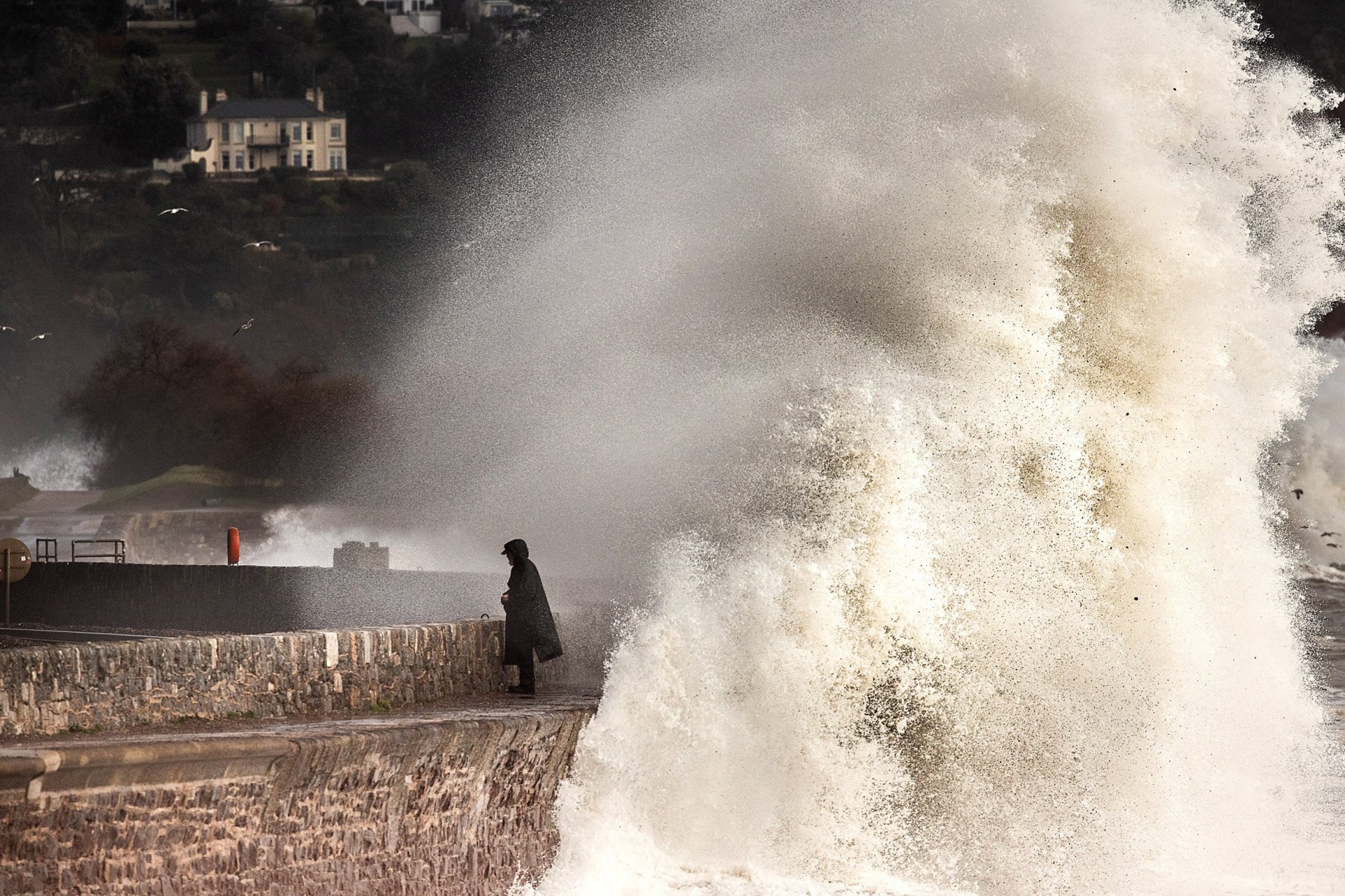 Storm Ingrid to bring heavy rain and winds to UK