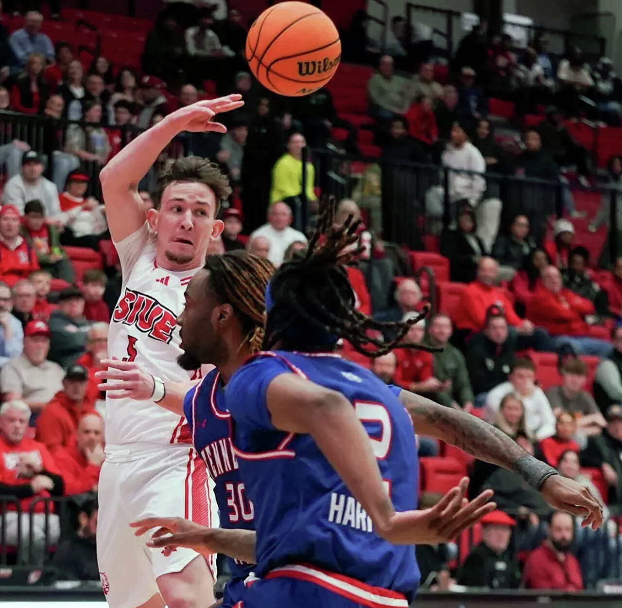 Campion's double-double leads SIUE men past Tennessee State