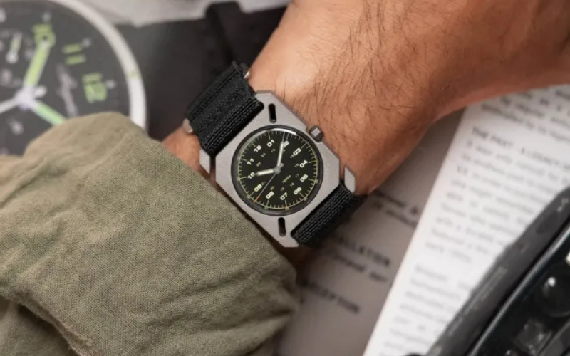 Can a $45 titanium watch really change your EDC game?