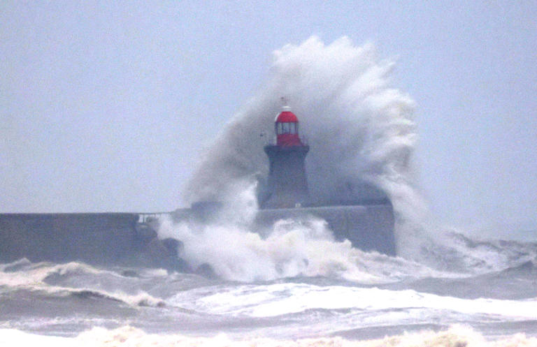 Storm Ingrid: Dramatic photos show waves crashing against South Shields ...
