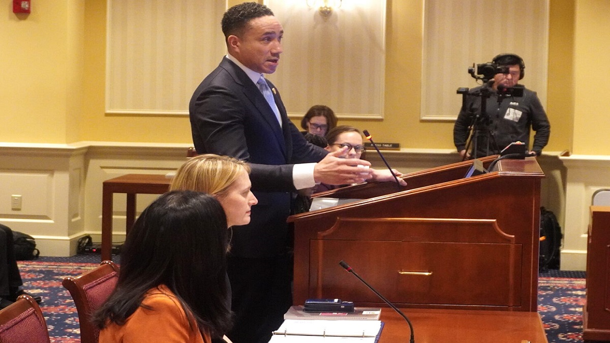 Immigration enforcement restrictions take center stage at daylong ...