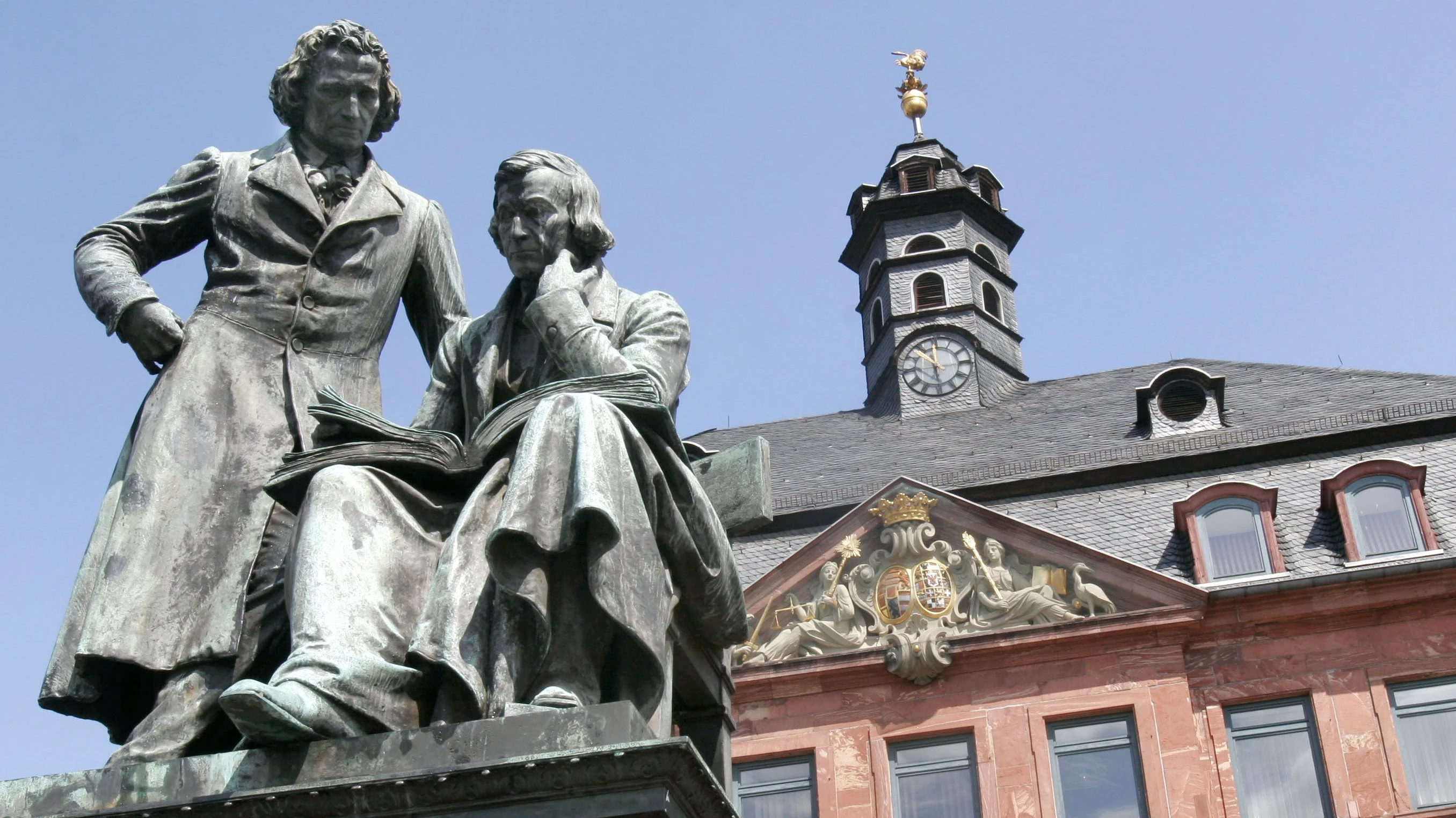 Dank der Kreisfreiheit: Mehr Geld aus Sondervermögen für Hanau