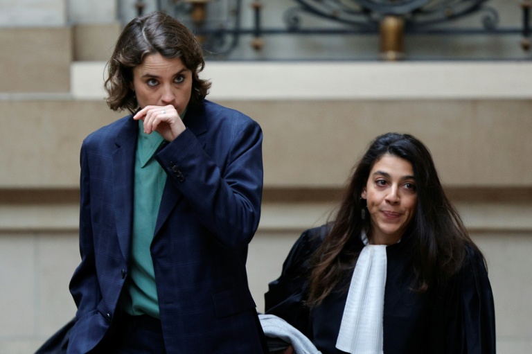 Agressions sexuelles sur Adèle Haenel : trois ans de prison ferme ...
