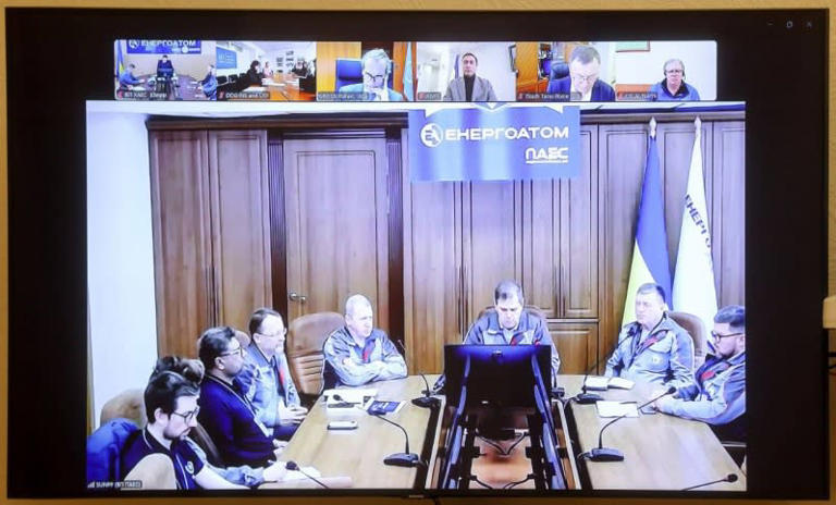 Ukraine's energy minister urges IAEA to suspend Russia amid attacks on ...