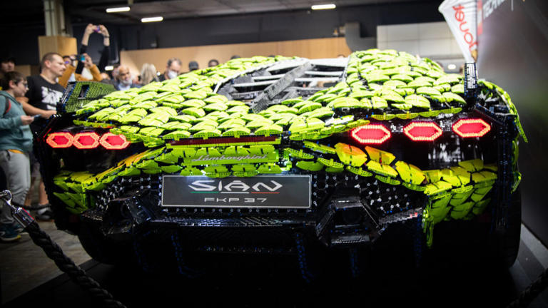 Les 20 meilleurs ensembles de voitures Lego pour tous les passionnés de ...