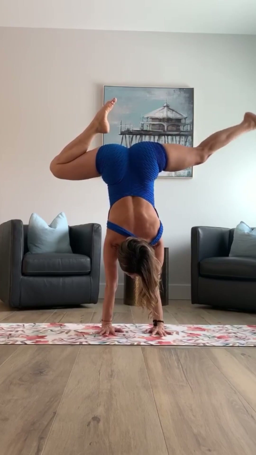 Yoga practice flexibility & strength. Yoga teacher all ages & body ...