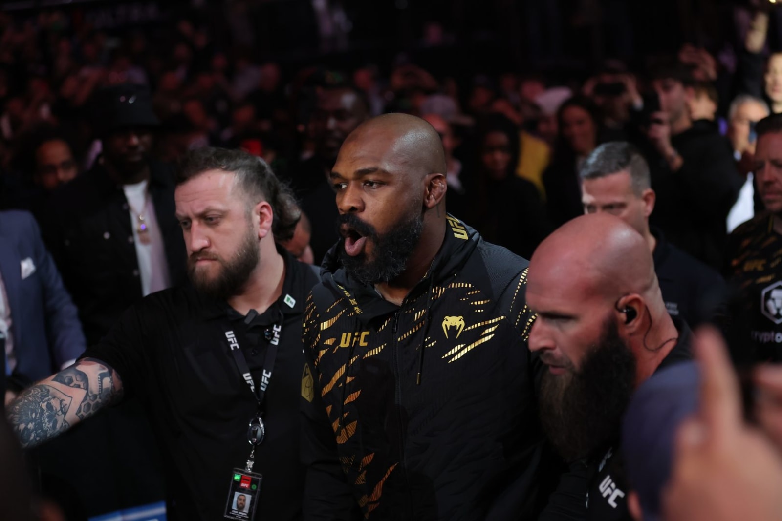 Jon Jones takes down Gable Steveson in training video