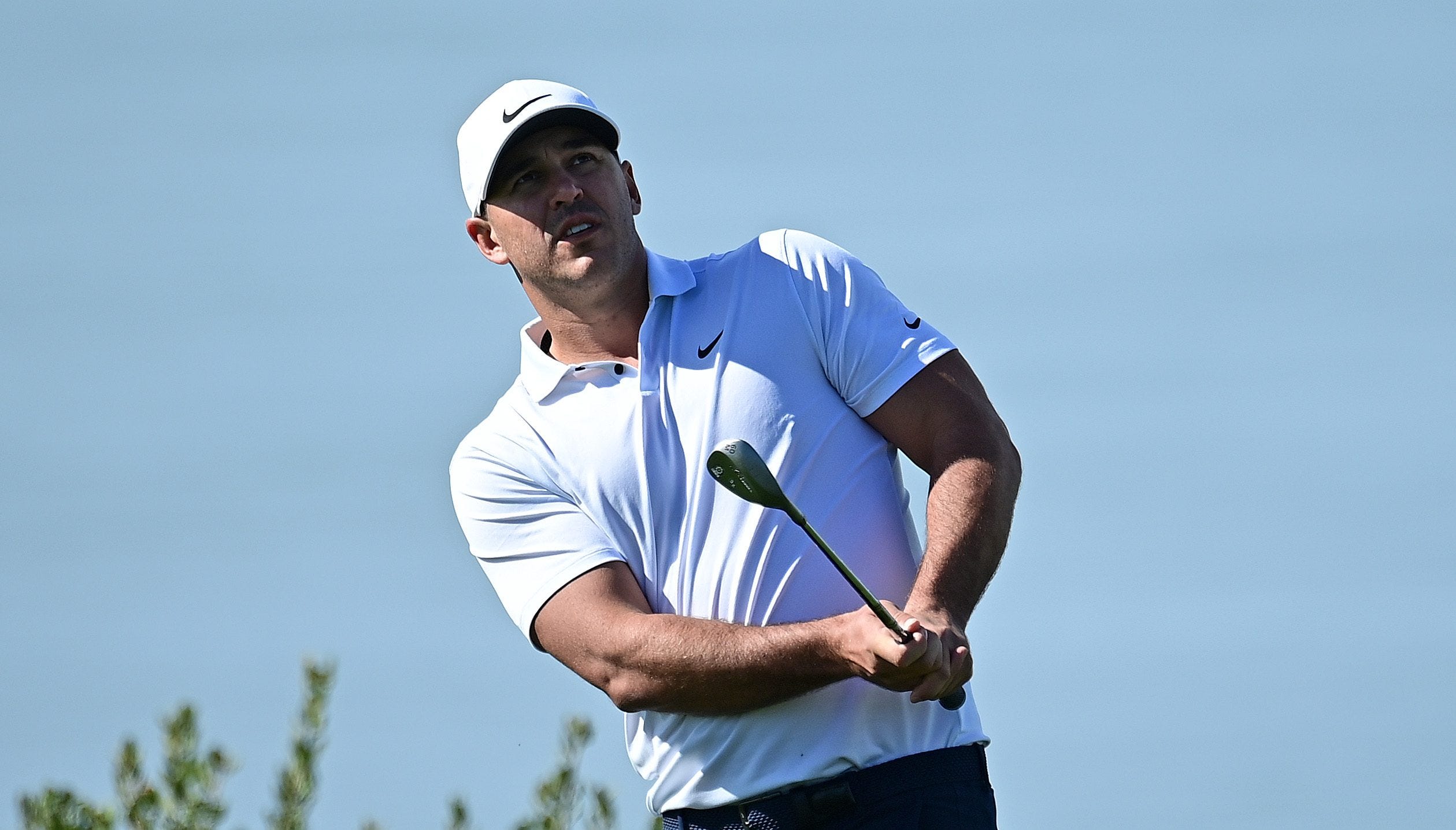 Strong Farmers Insurance field includes Brooks Koepka, Xander Schauffele