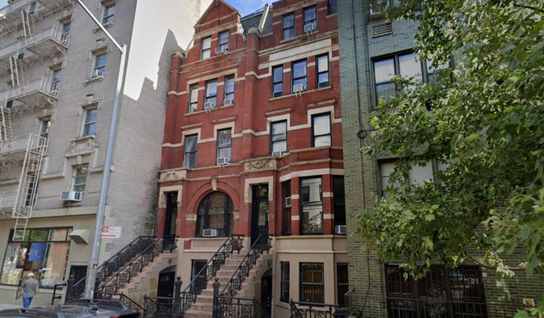 Two Upper West Siders stuck up by knife-wielding phone snatchers within ...