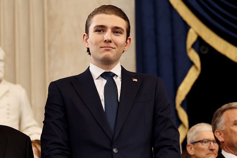 Barron Trump's full call with 999 in UK as Donald's son told 'stop ...