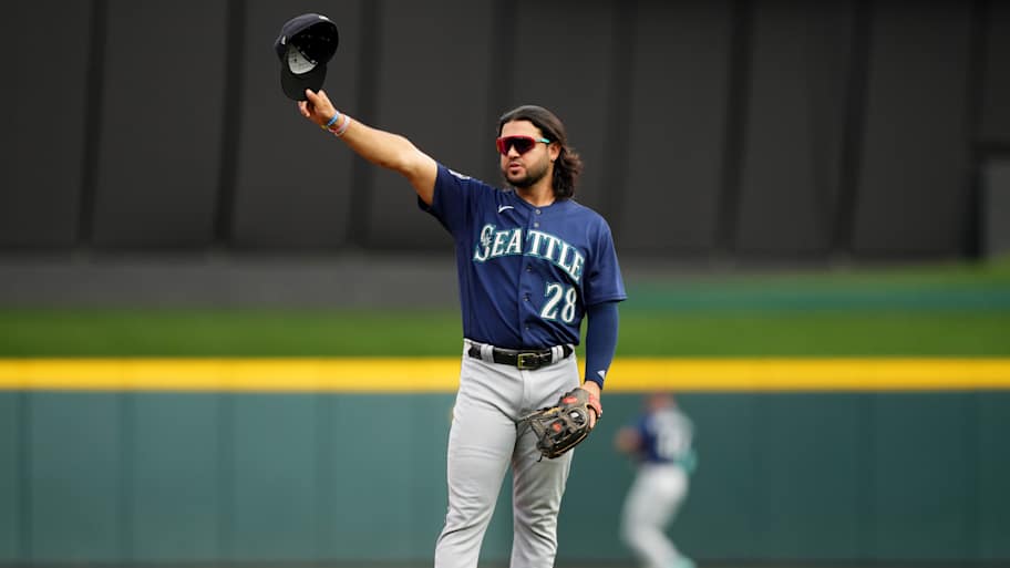 Mariners' Eugenio Suárez linked to reunion with shocking NL contender