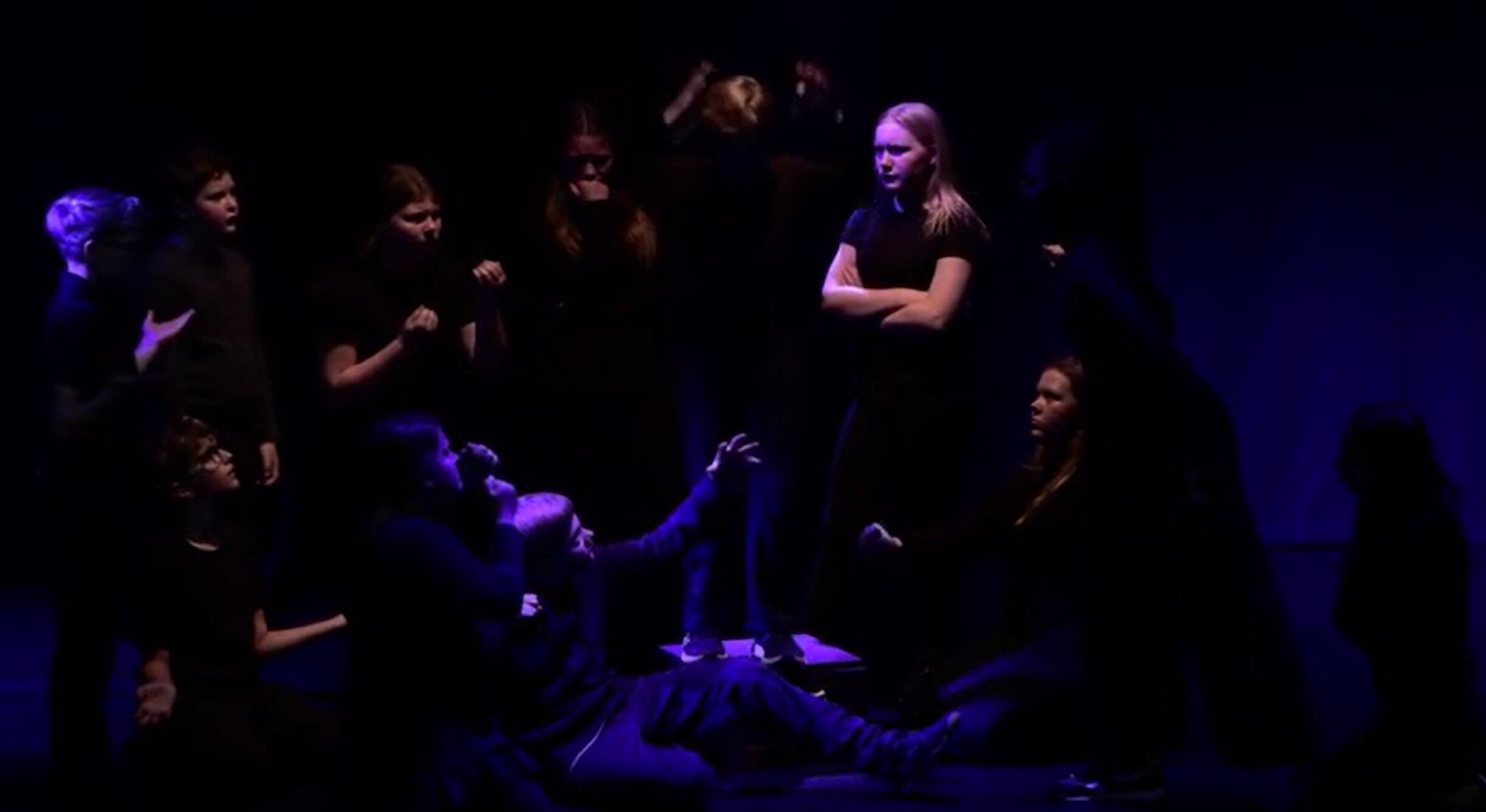 Flowing Wells Theatre adds improv classes to its curriculum