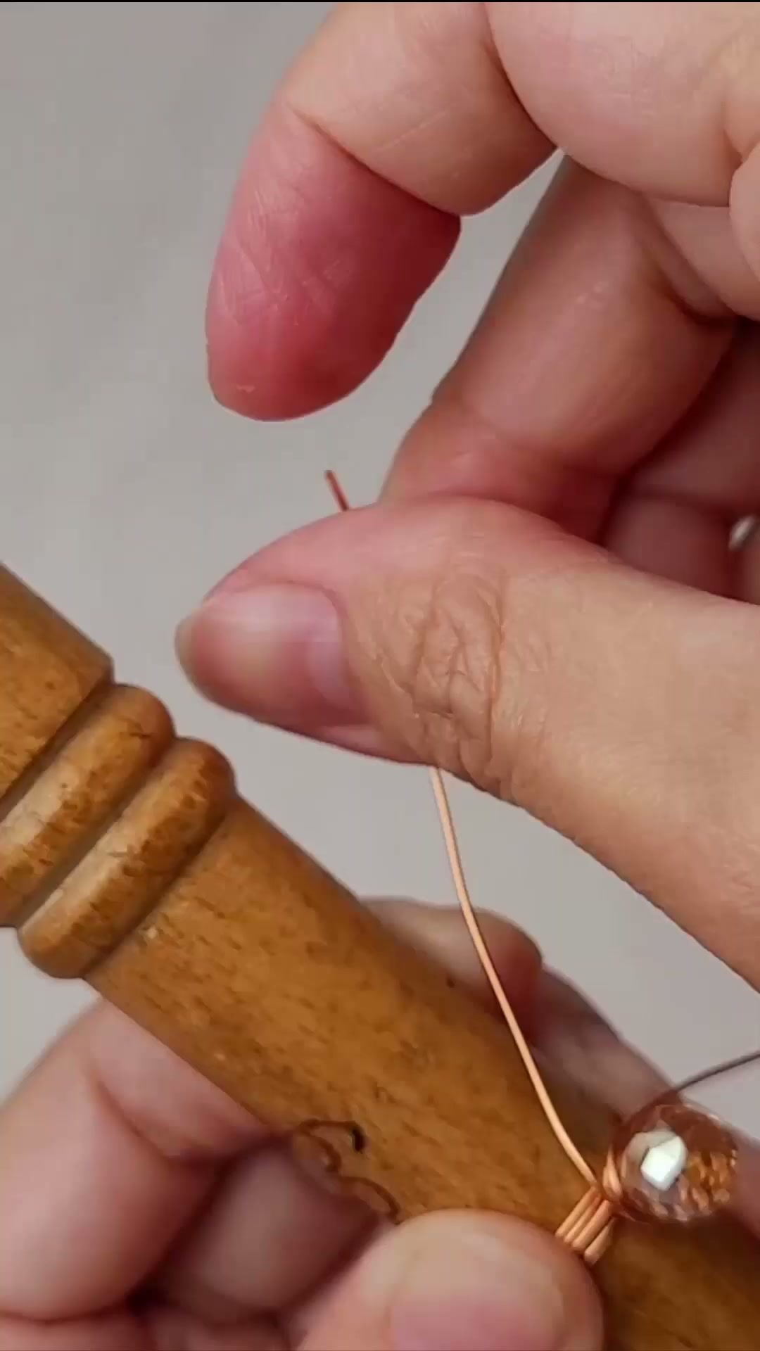 Less than 5 minutes | anyone can make #beautiful #ring #diy @LanAnhHandmade