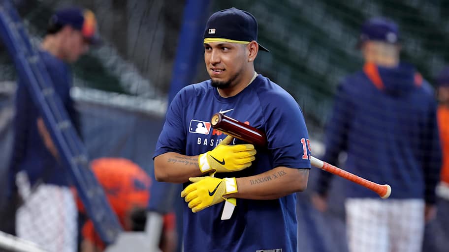 Christian Walker and Isaac Paredes mysteriously absent from Astros Fan Fest