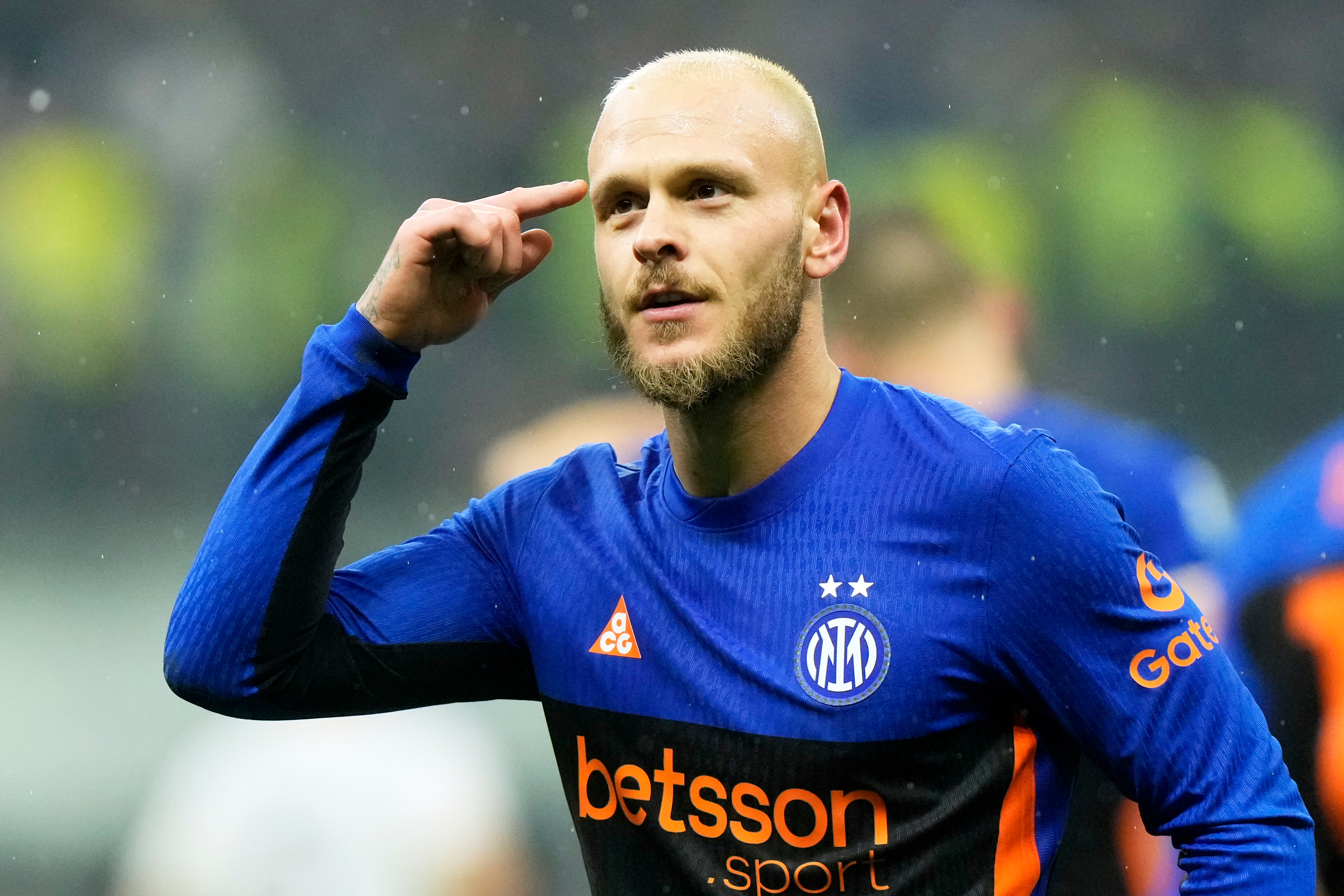 Inter bounce back from two down to demolish Pisa and extend lead at the ...