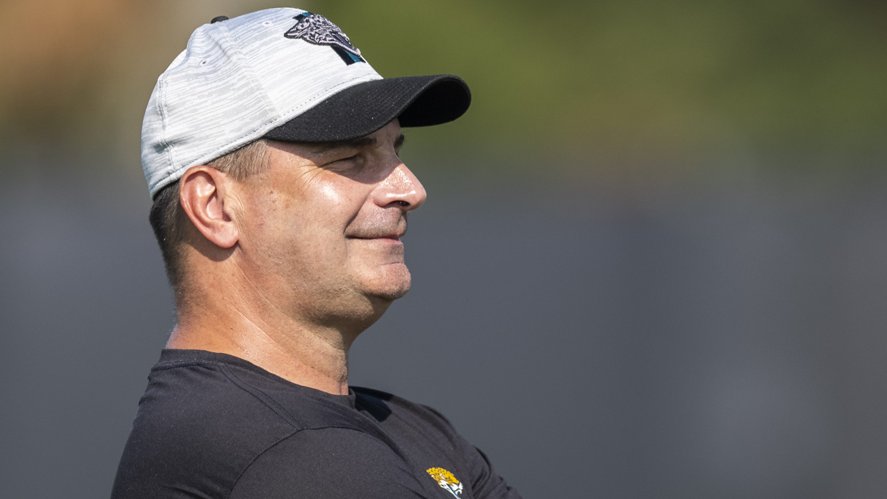 Ravens looking to steal top defensive coach from Chiefs