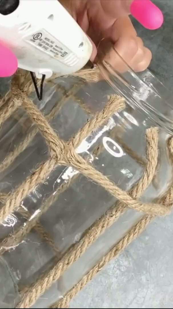 Turn your leftover pickle jar into this!🥒 🤯