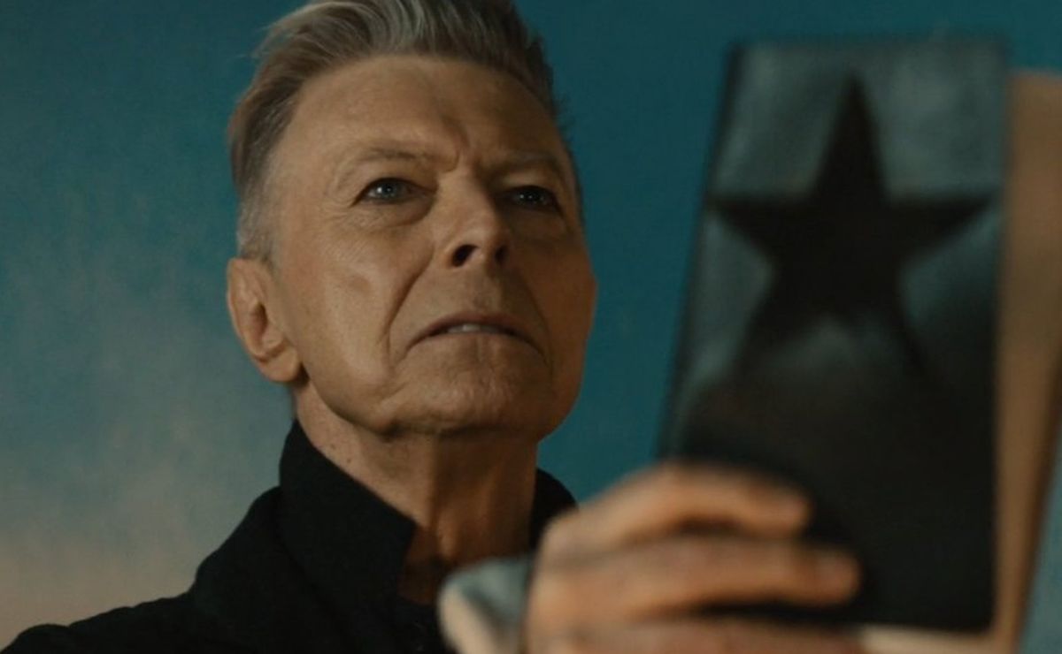 10 artists who were working on their greatest album just before dying