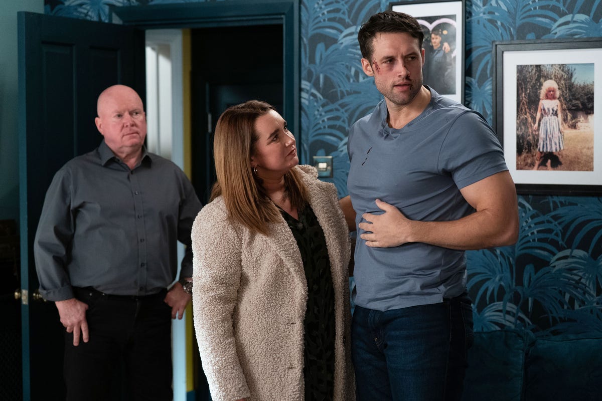 EastEnders star explains key Mark Fowler change in surprising return plot