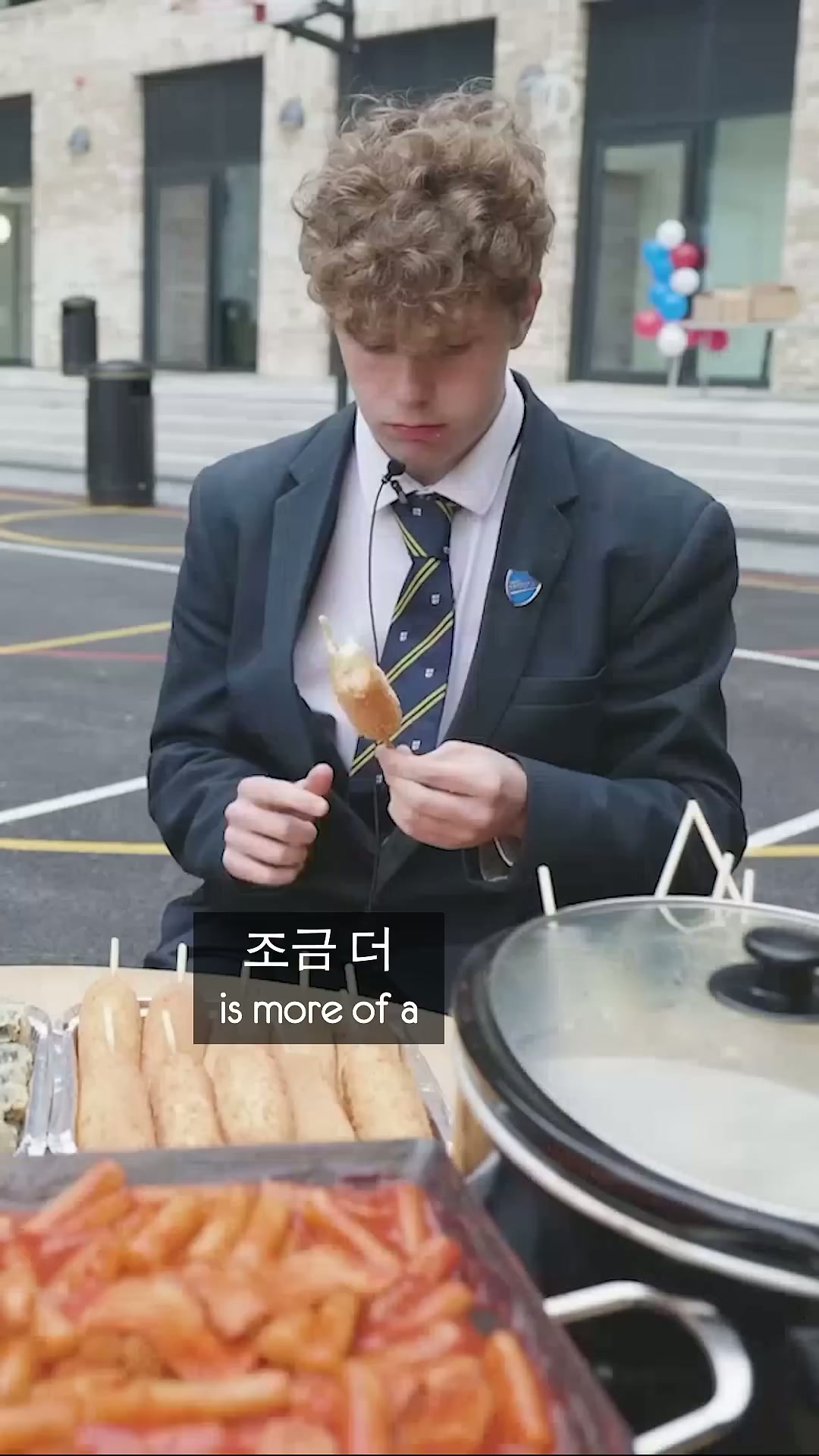 British students try Korean corn dogs for the first time! Epic cheese ...