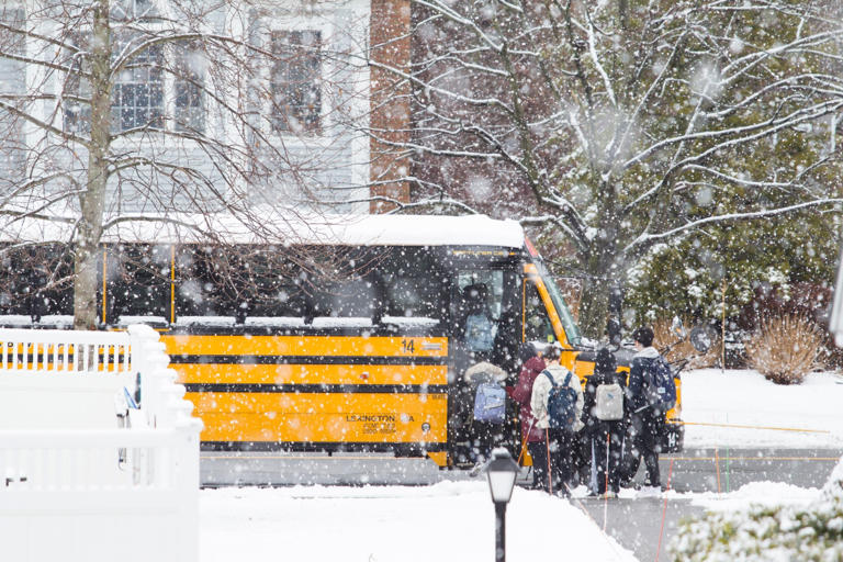 Escuelas abiertas en Nueva York pese a fuerte tormenta invernal