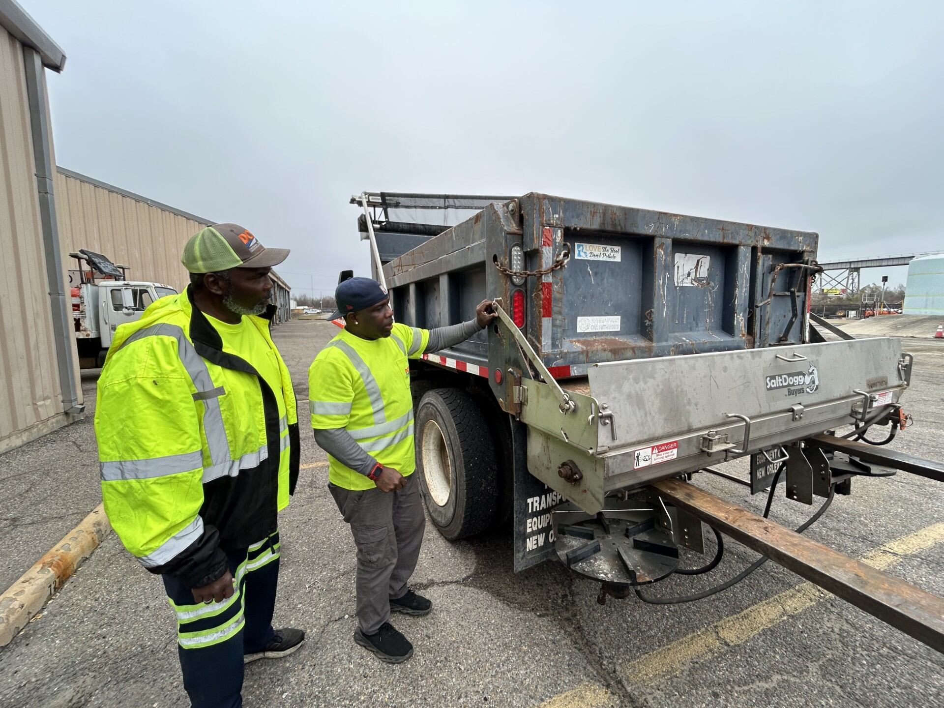 DOTD has 5,000 pounds of rock salt ready for metro roads ahead of ...