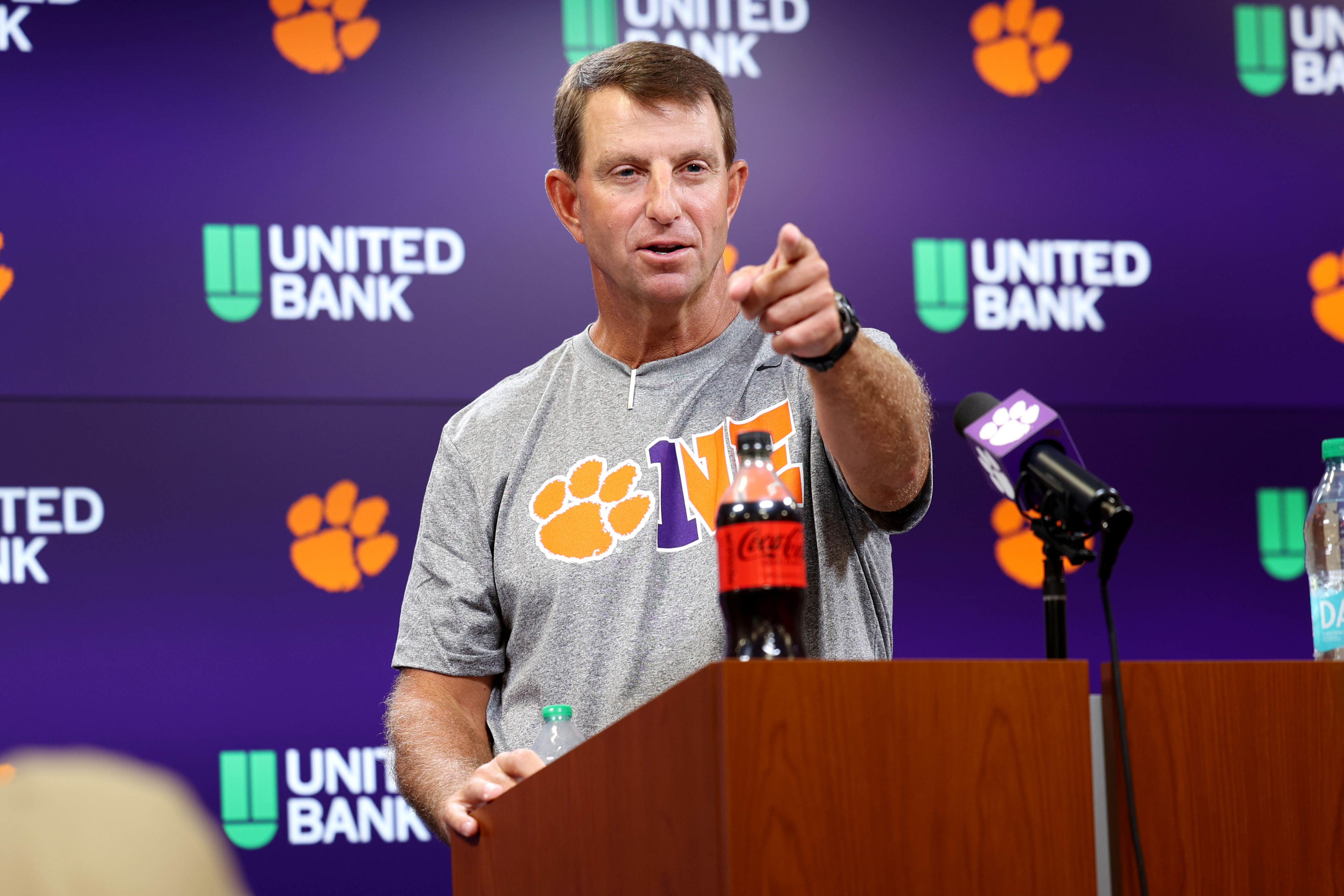 Dabo Swinney doesn’t hold back on Ole Miss, Pete Golding for alleged ...