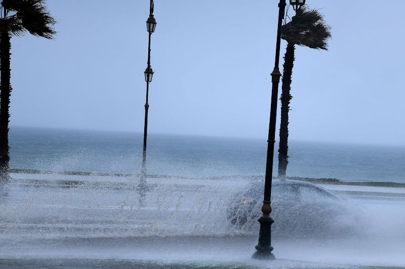 Thunderstorms, strong wind gusts forecast Friday across Morocco