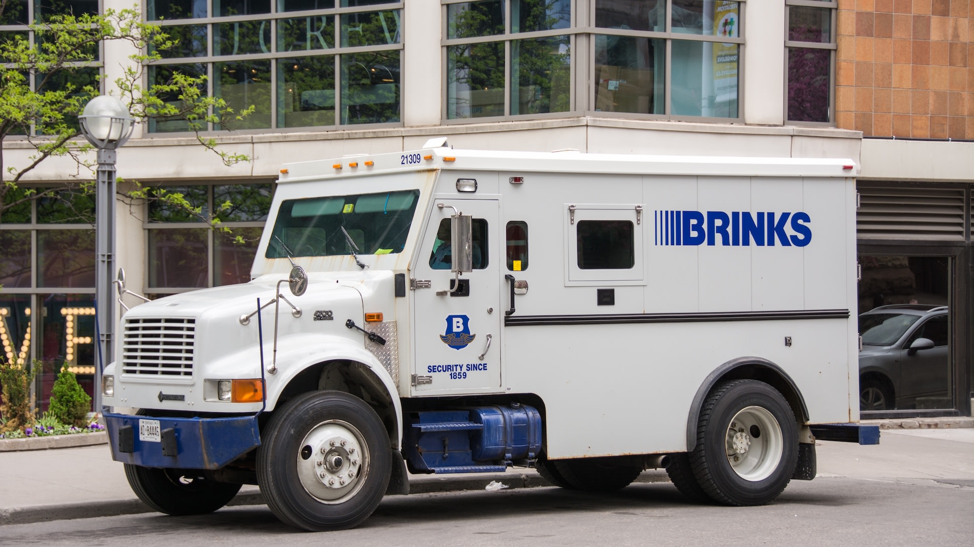 Suspect in multi-million dollar jewelry heist deported by ICE before ...